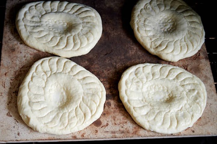 Uzbek Bread (Obi Non) - Taste of Artisan