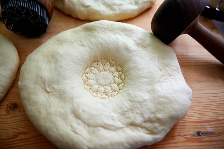 Uzbek Bread (Obi Non) - Taste of Artisan