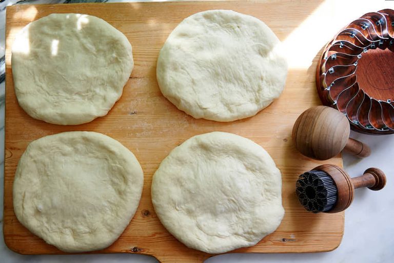 Uzbek Bread (Obi Non) - Taste of Artisan